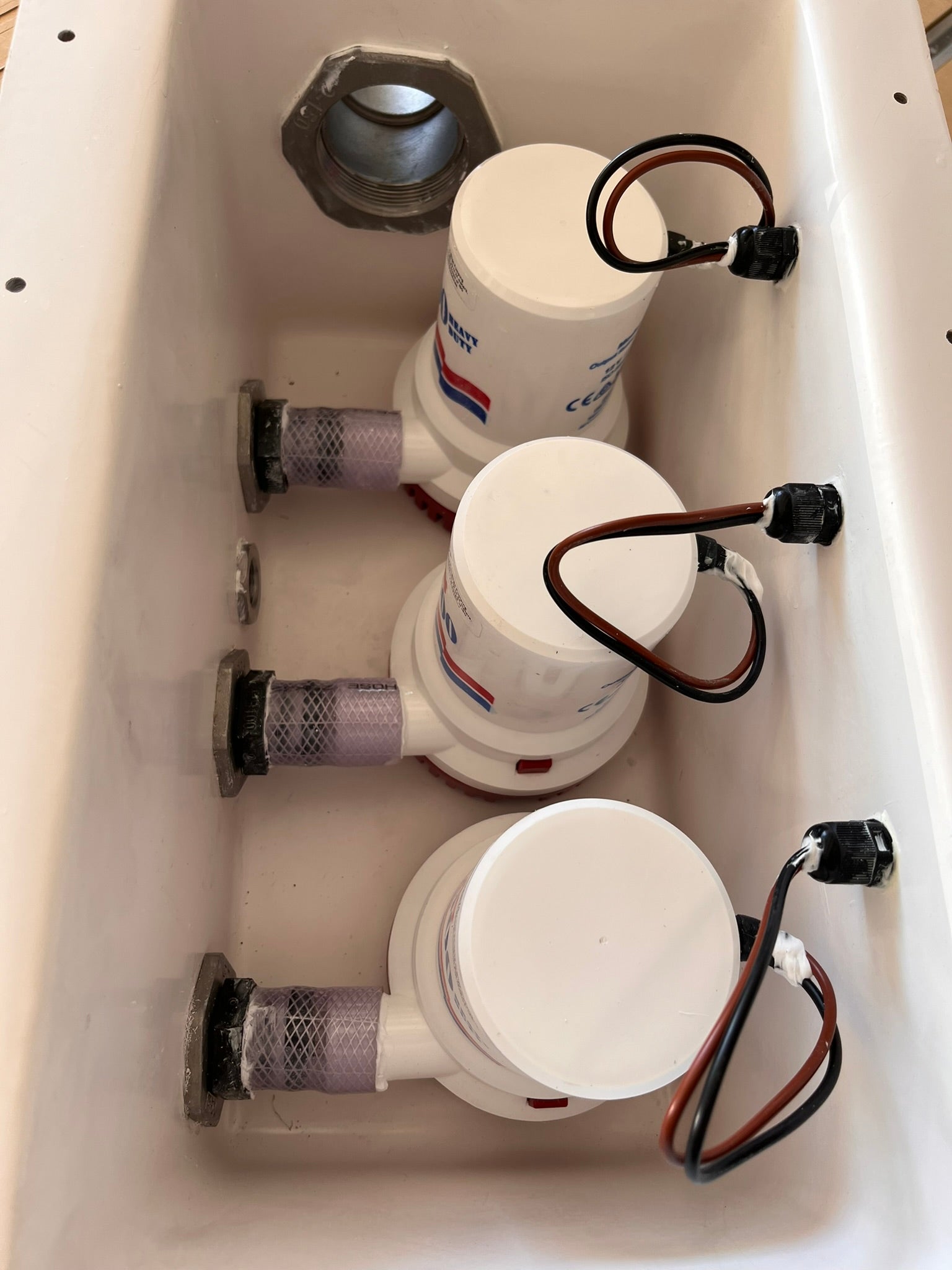 Custom Sea Chest | Linesider Products Fiberglass livewell and baitwell ...